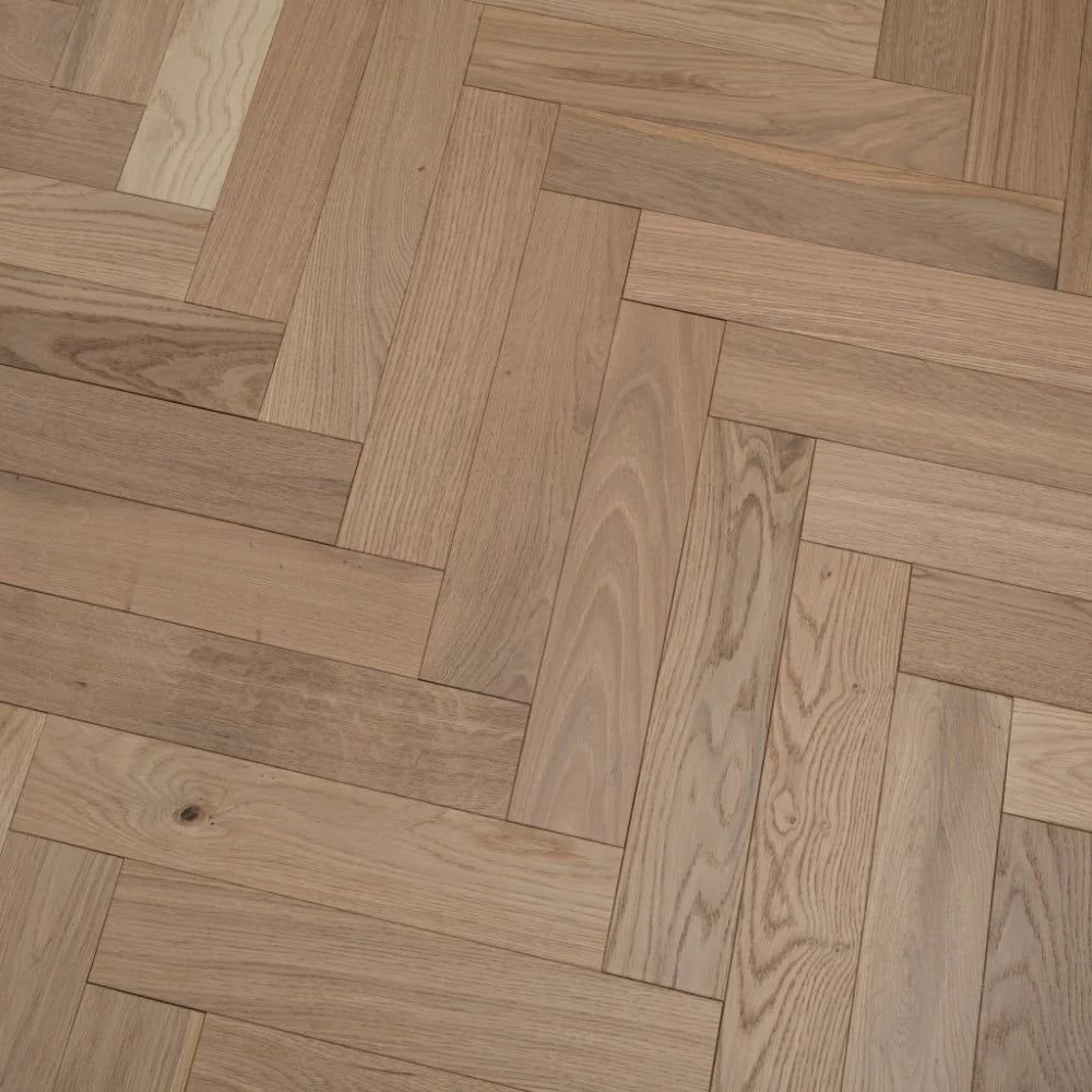 Engineered Oak Herringbone 14mm Invisible Finish - One Stop Flooring